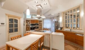 What is a Kitchen Porter: Essential Duties and Skills Explained